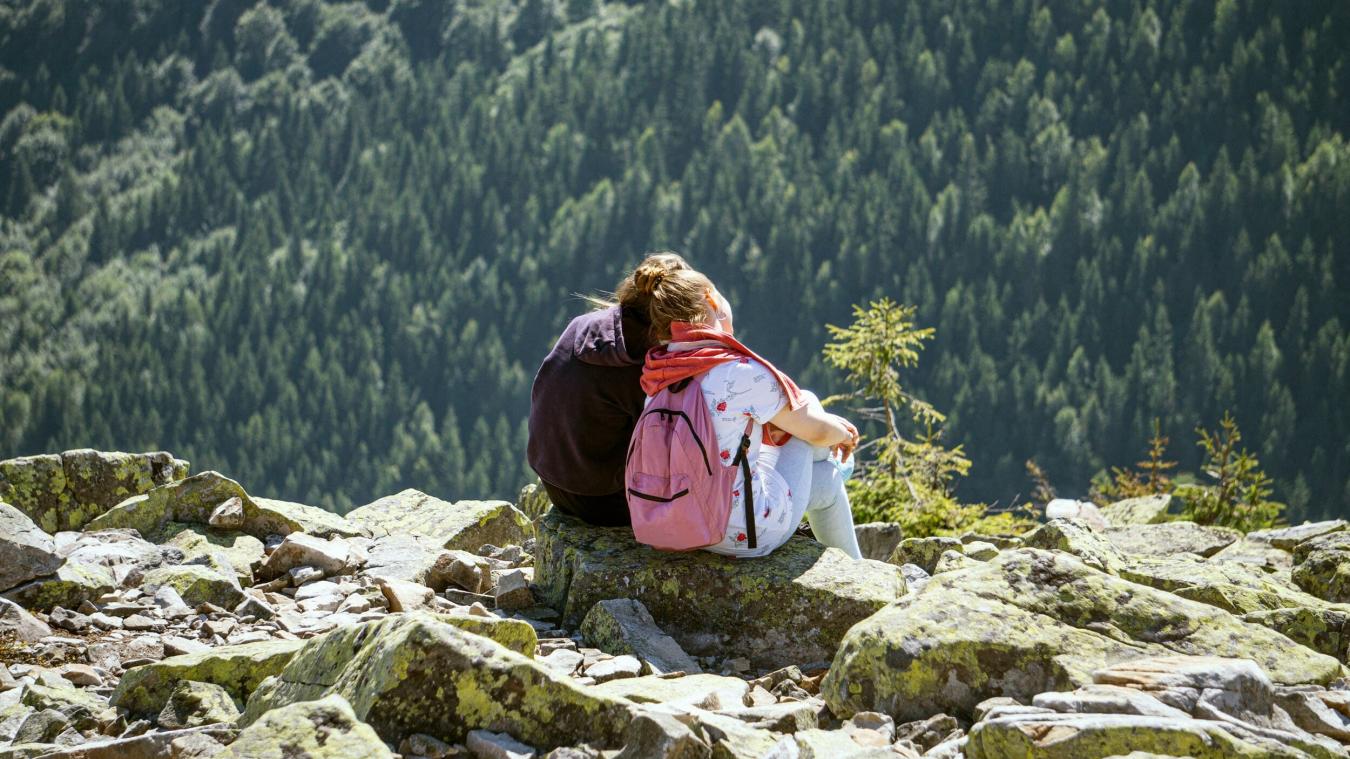 Guide and tips for travelers and visitors to stay active on vacation